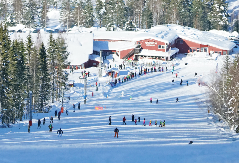 Hassela Ski Resort - Familjevänlig skidåkning i norra Hälsingland